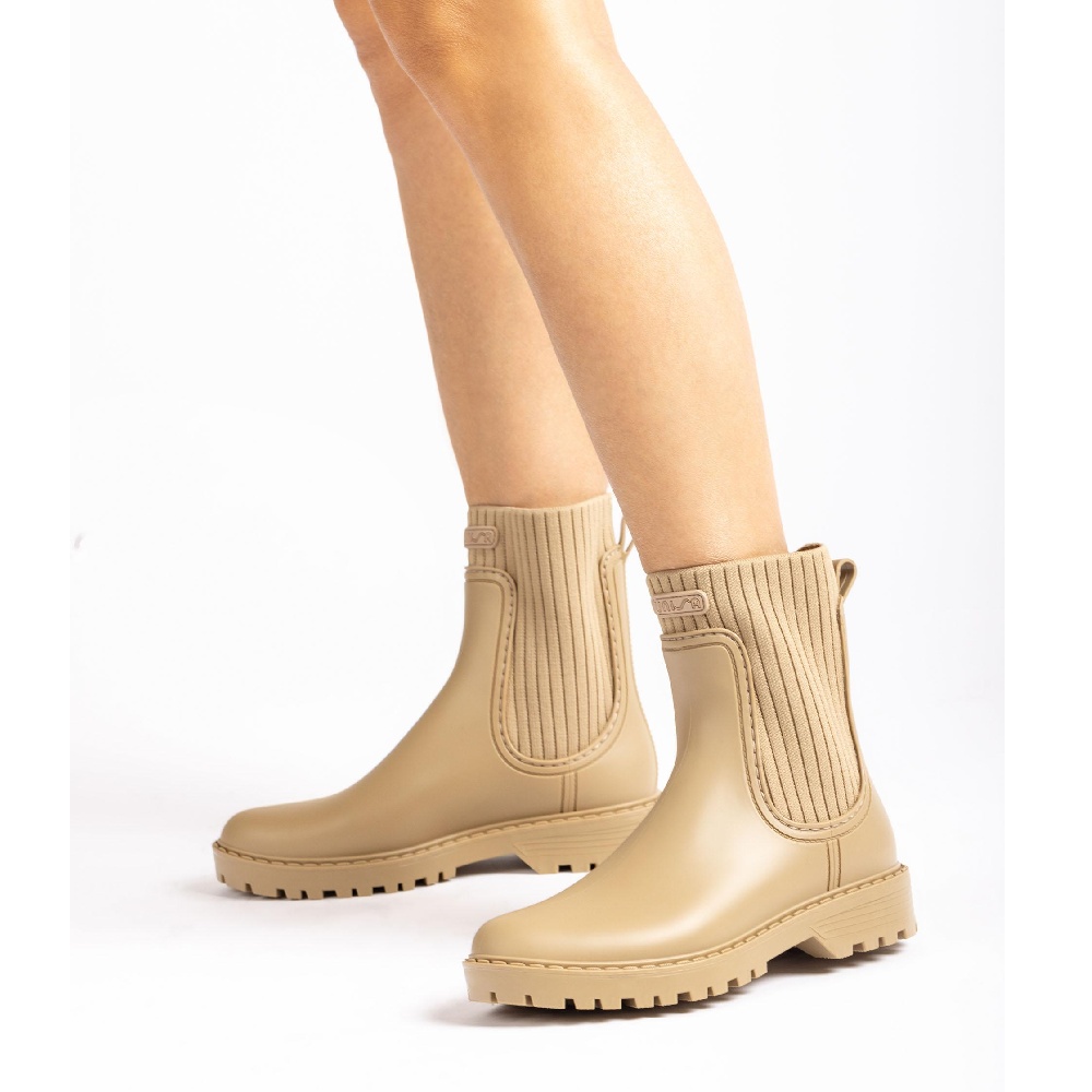 Unisa Aynar Arena - Swarbriggs